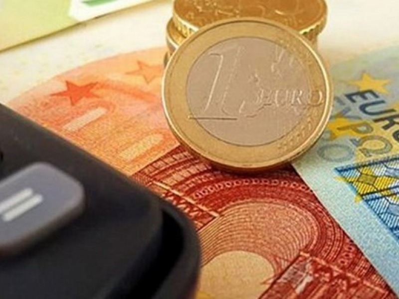 Επίδομα 534 ευρώ: Τι ισχύει για τις αναστολές του Αυγούστου